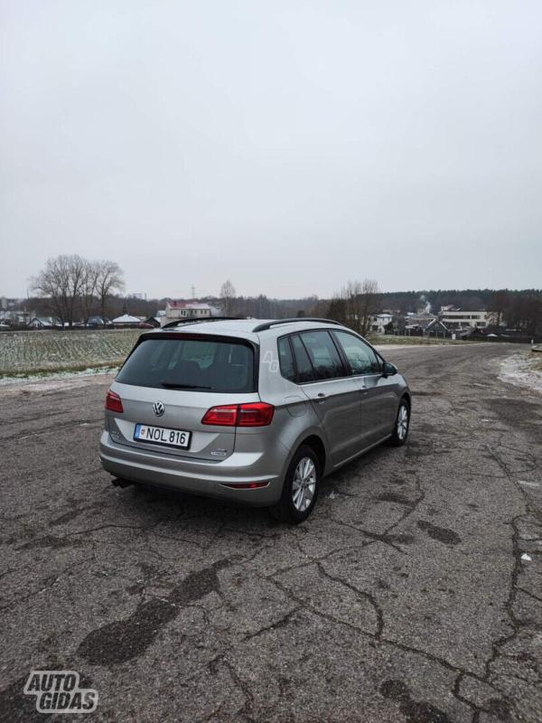 Grey Volkswagen Golf Sportsvan 2015 in Siauliai, with an engine capacity of 1.40 L and mileage of 60 thousand km for 10300 €, photo 8 on AUTOMOTO.COM.LV