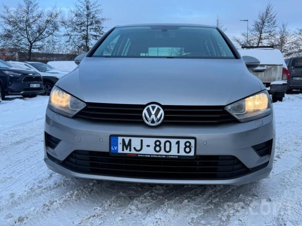 Grey Volkswagen Golf Sportsvan 2015 in Liepaja, with an engine capacity of 1.40 L and mileage of 157 thousand km for 8200 €, photo 7 on AUTOMOTO.COM.LV