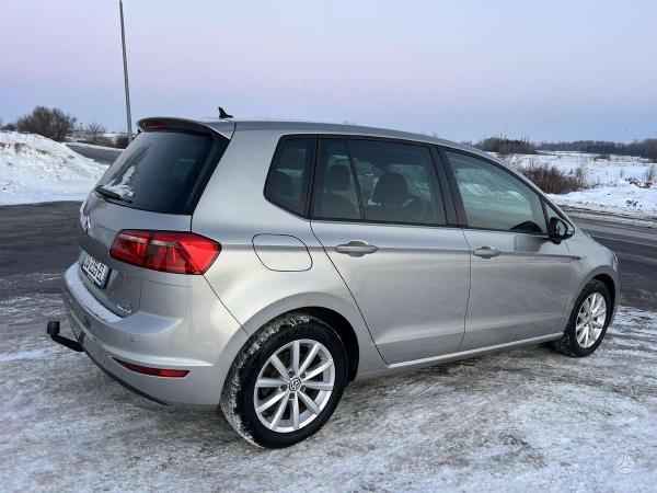 Pelēks Volkswagen Golf Sportsvan 2015 Tauragė, ar dzinēja tilpumu 1.40 L un nobraukumu 209 tūkst. km par 7800 €, foto 7 vietnē AUTOMOTO.COM.LV