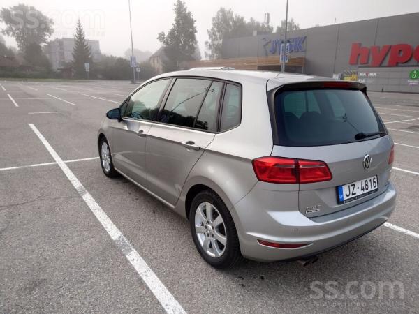 Grey Volkswagen Golf Sportsvan 2015 in Riga, with an engine capacity of 1.40 L and mileage of 177 thousand km for 10200 €, photo 3 on AUTOMOTO.COM.LV