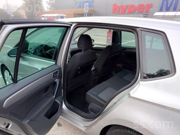 Grey Volkswagen Golf Sportsvan 2015 in Riga, with an engine capacity of 1.40 L and mileage of 177 thousand km for 10200 €, photo 8 on AUTOMOTO.COM.LV