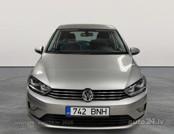 Pelēks Volkswagen Golf Sportsvan 2015 Paide, ar dzinēja tilpumu 1.40 L un nobraukumu 55 tūkst. km par 13900 €, foto 2 vietnē AUTOMOTO.COM.LV