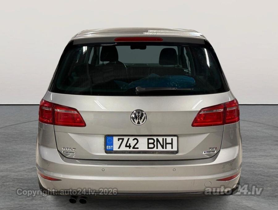 Pelēks Volkswagen Golf Sportsvan 2015 Paide, ar dzinēja tilpumu 1.40 L un nobraukumu 55 tūkst. km par 13900 €, foto 6 vietnē AUTOMOTO.COM.LV