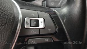 Pelēks Volkswagen Golf Sportsvan 2015 Paide, ar dzinēja tilpumu 1.40 L un nobraukumu 55 tūkst. km par 13900 €, foto 11 vietnē AUTOMOTO.COM.LV