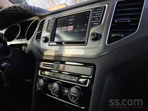 Pelēks Volkswagen Golf Sportsvan 2016 Jēkabpils, ar dzinēja tilpumu 2.00 L un nobraukumu 250 tūkst. km par 8990 €, foto 20 vietnē AUTOMOTO.COM.LV