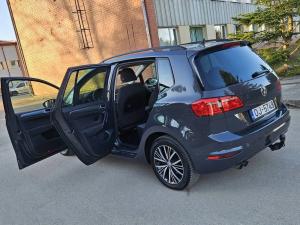 Pelēks Volkswagen Golf Sportsvan 2016 Jēkabpils, ar dzinēja tilpumu 2.00 L un nobraukumu 250 tūkst. km par 8990 €, foto 19 vietnē AUTOMOTO.COM.LV