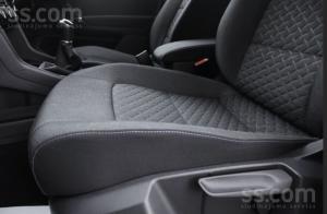 Grey Volkswagen Golf Sportsvan 2018 in Valmiera, with an engine capacity of 1.50 L and mileage of 113 thousand km for 14800 €, photo 7 on AUTOMOTO.COM.LV