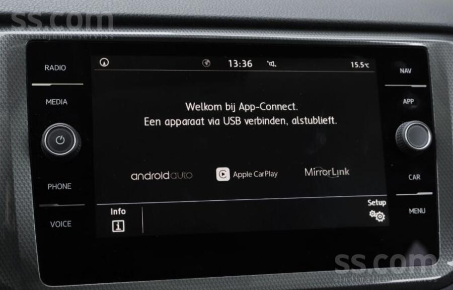 Grey Volkswagen Golf Sportsvan 2018 in Valmiera, with an engine capacity of 1.50 L and mileage of 113 thousand km for 14800 €, photo 14 on AUTOMOTO.COM.LV