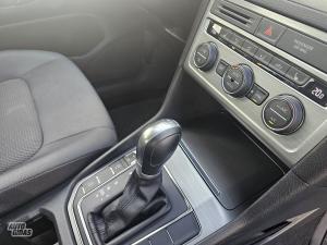 Pelēks Volkswagen Golf Sportsvan 2014 Viļņa, ar dzinēja tilpumu 1.40 L un nobraukumu 121 tūkst. km par 9400 €, foto 16 vietnē AUTOMOTO.COM.LV