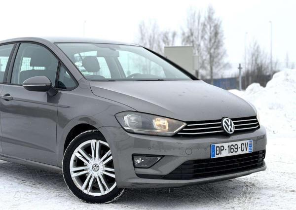 Pelēks Volkswagen Golf Sportsvan 2015 Tauragė, ar dzinēja tilpumu 1.60 L un nobraukumu 239 tūkst. km par 5400 €, foto 8 vietnē AUTOMOTO.COM.LV