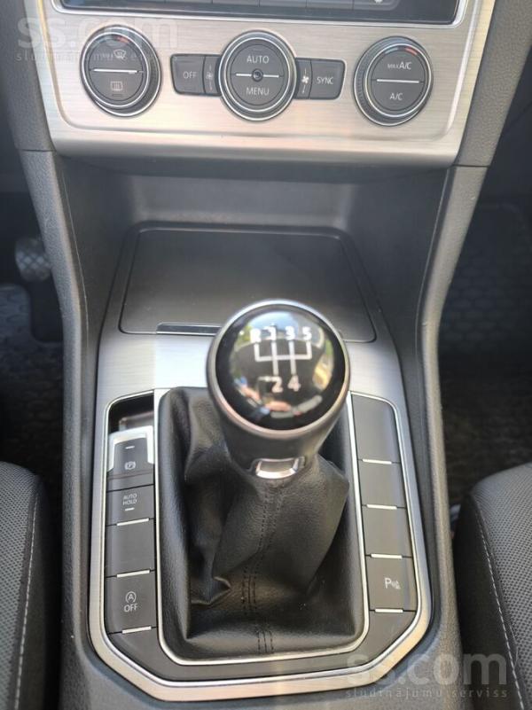 Grey Volkswagen Golf Sportsvan 2015 in Jelgava, with an engine capacity of 1.20 L and mileage of 0 thousand km for 6350 €, photo 7 on AUTOMOTO.COM.LV