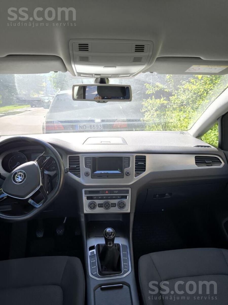 Grey Volkswagen Golf Sportsvan 2015 in Jelgava, with an engine capacity of 1.20 L and mileage of 0 thousand km for 6350 €, photo 11 on AUTOMOTO.COM.LV