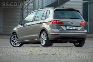 Grey Volkswagen Golf Sportsvan 2015 in Riga, with an engine capacity of 2.00 L and mileage of 189 thousand km for 10790 €, photo 5 on AUTOMOTO.COM.LV