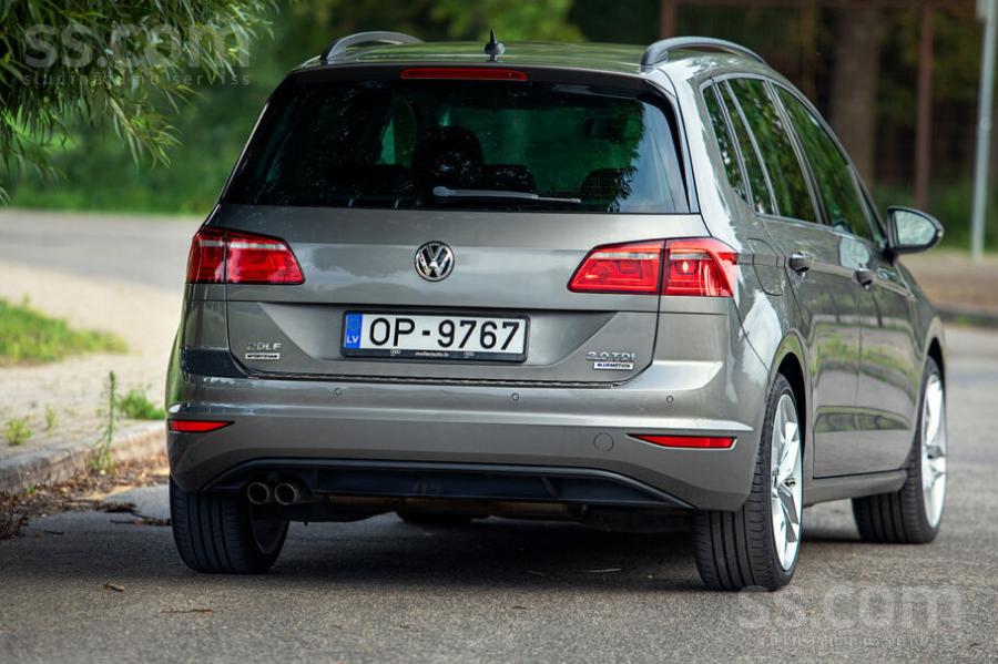 Grey Volkswagen Golf Sportsvan 2015 in Riga, with an engine capacity of 2.00 L and mileage of 189 thousand km for 10790 €, photo 9 on AUTOMOTO.COM.LV