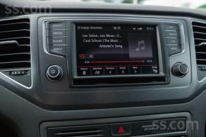 Grey Volkswagen Golf Sportsvan 2015 in Riga, with an engine capacity of 2.00 L and mileage of 189 thousand km for 10790 €, photo 24 on AUTOMOTO.COM.LV