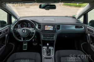 Grey Volkswagen Golf Sportsvan 2015 in Riga, with an engine capacity of 2.00 L and mileage of 189 thousand km for 10790 €, photo 31 on AUTOMOTO.COM.LV