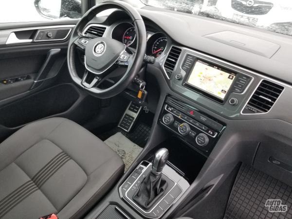 Pelēks Volkswagen Golf Sportsvan 2016 Kauņa, ar dzinēja tilpumu 1.20 L un nobraukumu 214 tūkst. km par 8550 €, foto 9 vietnē AUTOMOTO.COM.LV