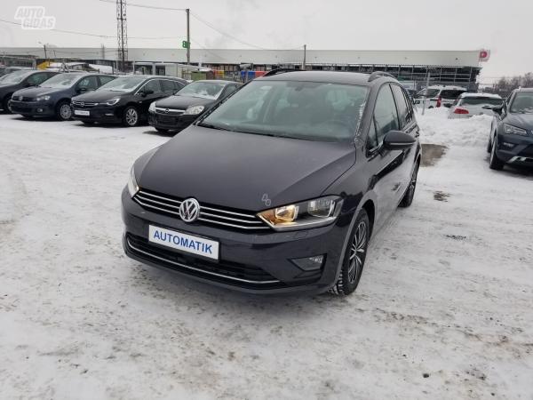 Grey Volkswagen Golf Sportsvan 2016 in Kaunas, with an engine capacity of 1.20 L and mileage of 214 thousand km for 8250 €, photo 1 on AUTOMOTO.COM.LV