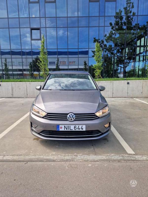 Grey Volkswagen Golf Sportsvan 2016 in Panevezys, with an engine capacity of 1.40 L and mileage of 202 thousand km for 8700 €, photo 5 on AUTOMOTO.COM.LV