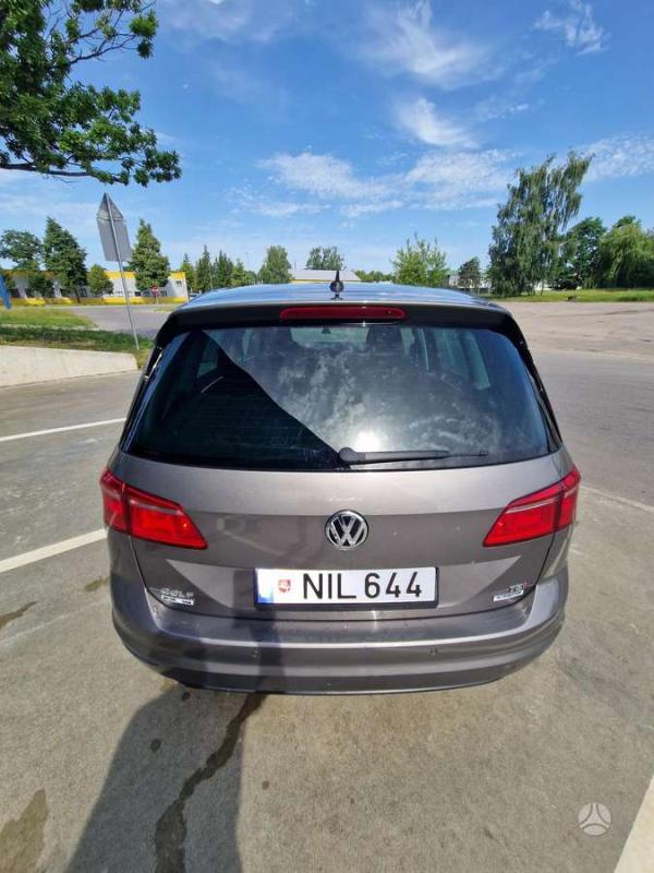 Grey Volkswagen Golf Sportsvan 2016 in Panevezys, with an engine capacity of 1.40 L and mileage of 202 thousand km for 8700 €, photo 7 on AUTOMOTO.COM.LV