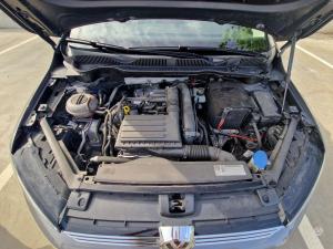Pelēks Volkswagen Golf Sportsvan 2016 Panevēža, ar dzinēja tilpumu 1.40 L un nobraukumu 202 tūkst. km par 8700 €, foto 12 vietnē AUTOMOTO.COM.LV