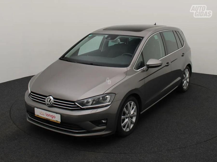 Grey Volkswagen Golf Sportsvan 2016 in Vilnius, with an engine capacity of 1.40 L and mileage of 227 thousand km for 9699 €, photo 1 on AUTOMOTO.COM.LV