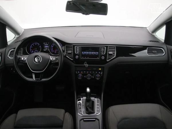 Grey Volkswagen Golf Sportsvan 2016 in Vilnius, with an engine capacity of 1.40 L and mileage of 227 thousand km for 9699 €, photo 2 on AUTOMOTO.COM.LV