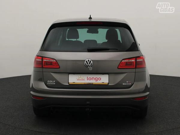 Grey Volkswagen Golf Sportsvan 2016 in Vilnius, with an engine capacity of 1.40 L and mileage of 227 thousand km for 9699 €, photo 5 on AUTOMOTO.COM.LV