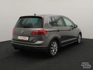 Grey Volkswagen Golf Sportsvan 2016 in Vilnius, with an engine capacity of 1.40 L and mileage of 227 thousand km for 9699 €, photo 9 on AUTOMOTO.COM.LV