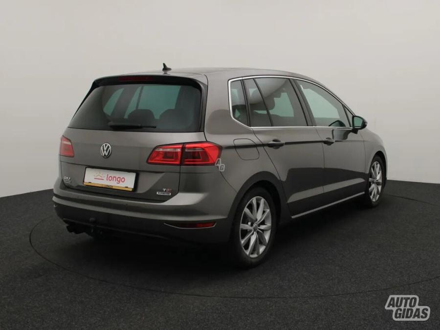 Grey Volkswagen Golf Sportsvan 2016 in Vilnius, with an engine capacity of 1.40 L and mileage of 227 thousand km for 9699 €, photo 9 on AUTOMOTO.COM.LV