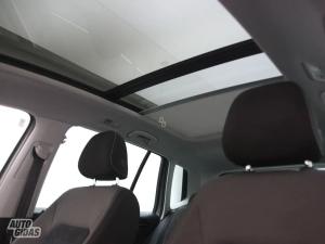 Grey Volkswagen Golf Sportsvan 2016 in Vilnius, with an engine capacity of 1.40 L and mileage of 227 thousand km for 9699 €, photo 35 on AUTOMOTO.COM.LV