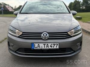 Grey Volkswagen Golf Sportsvan 2015 in Ludza, with an engine capacity of 1.60 L and mileage of 228 thousand km for 7450 €, photo 15 on AUTOMOTO.COM.LV