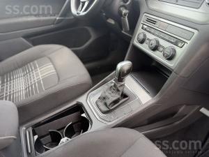 Grey Volkswagen Golf Sportsvan 2015 in Ludza, with an engine capacity of 1.60 L and mileage of 228 thousand km for 7450 €, photo 22 on AUTOMOTO.COM.LV