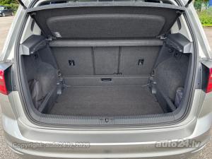 Pelēks Volkswagen Golf Sportsvan 2016 Paide, ar dzinēja tilpumu 2.00 L un nobraukumu 291 tūkst. km par 7990 €, foto 24 vietnē AUTOMOTO.COM.LV