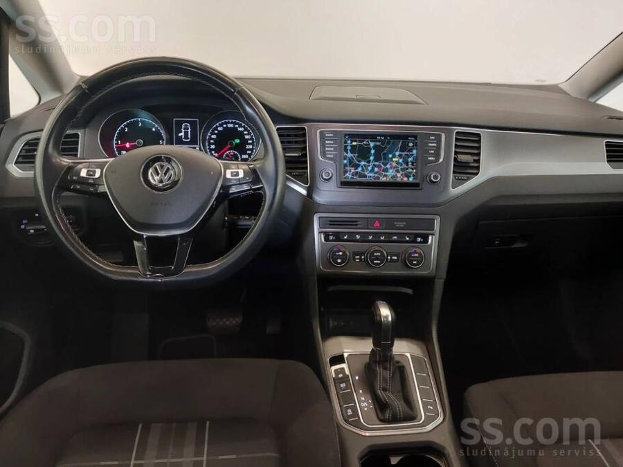 Volkswagen Golf Sportsvan 2015 Cēsis, ar dzinēja tilpumu 1.60 L un nobraukumu 0 tūkst. km par 8300 €, foto 10 vietnē AUTOMOTO.COM.LV