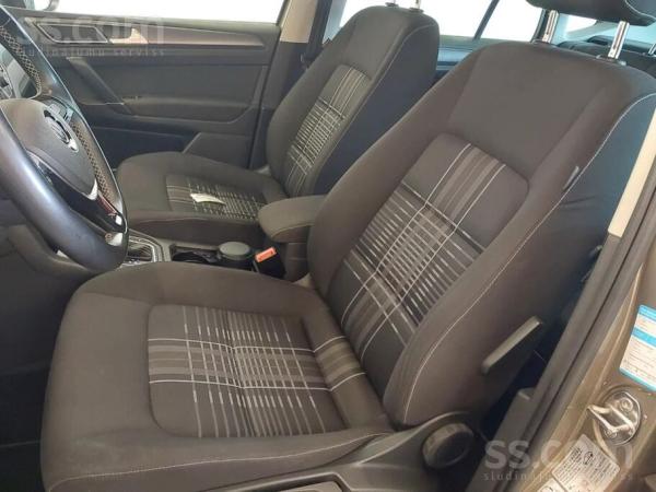 Volkswagen Golf Sportsvan 2015 Cēsis, ar dzinēja tilpumu 1.60 L un nobraukumu 0 tūkst. km par 8300 €, foto 10 vietnē AUTOMOTO.COM.LV