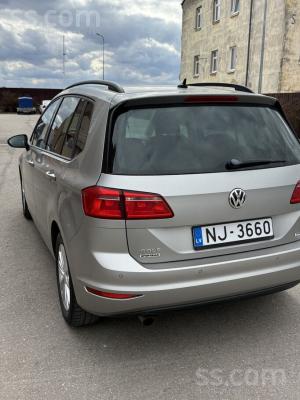 Volkswagen Golf Sportsvan 2015 Daugavpils, ar dzinēja tilpumu 1.60 L un nobraukumu 244 tūkst. km par 5500 €, foto 4 vietnē AUTOMOTO.COM.LV