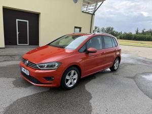Oranžs Volkswagen Golf Sportsvan 2015 Panevēža, ar dzinēja tilpumu 1.60 L un nobraukumu 232 tūkst. km par 6600 €, foto  vietnē AUTOMOTO.COM.LV