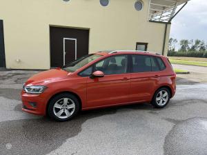 Oranžs Volkswagen Golf Sportsvan 2015 Panevēža, ar dzinēja tilpumu 1.60 L un nobraukumu 232 tūkst. km par 6600 €, foto 5 vietnē AUTOMOTO.COM.LV