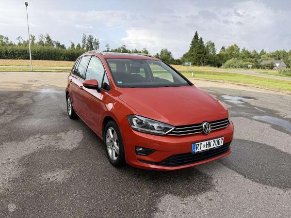 Orange Volkswagen Golf Sportsvan 2015 in Panevezys, with an engine capacity of 1.60 L and mileage of 232 thousand km for 6600 €, photo 5 on AUTOMOTO.COM.LV