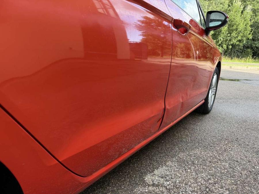 Oranžs Volkswagen Golf Sportsvan 2015 Panevēža, ar dzinēja tilpumu 1.60 L un nobraukumu 232 tūkst. km par 6600 €, foto 15 vietnē AUTOMOTO.COM.LV