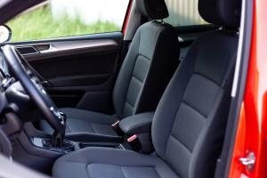 Oranžs Volkswagen Golf Sportsvan 2014 Rīga, ar dzinēja tilpumu 1.60 L un nobraukumu 209 tūkst. km par 8995 €, foto 21 vietnē AUTOMOTO.COM.LV