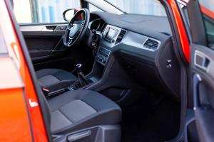 Oranžs Volkswagen Golf Sportsvan 2014 Rīga, ar dzinēja tilpumu 1.60 L un nobraukumu 209 tūkst. km par 8995 €, foto 23 vietnē AUTOMOTO.COM.LV