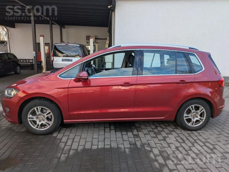 Sarkans Volkswagen Golf Sportsvan 2015 Rīga, ar dzinēja tilpumu 1.40 L un nobraukumu 208 tūkst. km par 9450 €, foto 6 vietnē AUTOMOTO.COM.LV