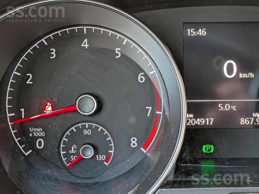 Sarkans Volkswagen Golf Sportsvan 2015 Rīga, ar dzinēja tilpumu 1.40 L un nobraukumu 208 tūkst. km par 9450 €, foto 12 vietnē AUTOMOTO.COM.LV