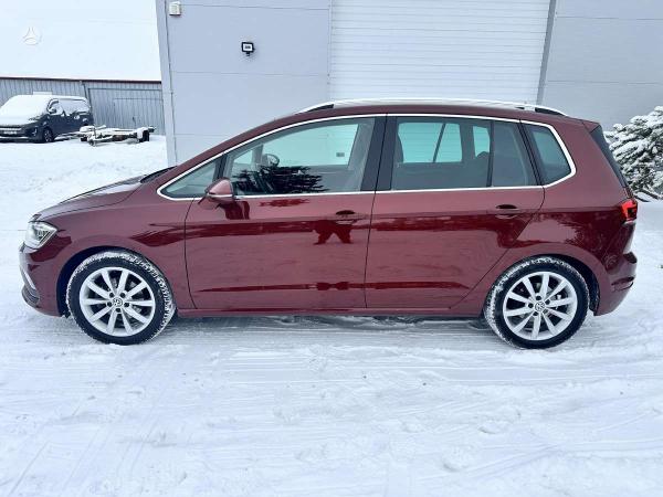 Sarkans Volkswagen Golf Sportsvan 2018 Marijampole, ar dzinēja tilpumu 1.50 L un nobraukumu 196 tūkst. km par 12200 €, foto 8 vietnē AUTOMOTO.COM.LV