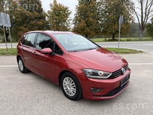Red Volkswagen Golf Sportsvan 2016 in Ogre, with an engine capacity of 1.60 L and mileage of 215 thousand km for 7999 €, photo 6 on AUTOMOTO.COM.LV