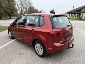 Red Volkswagen Golf Sportsvan 2016 in Ogre, with an engine capacity of 1.60 L and mileage of 215 thousand km for 7999 €, photo 14 on AUTOMOTO.COM.LV