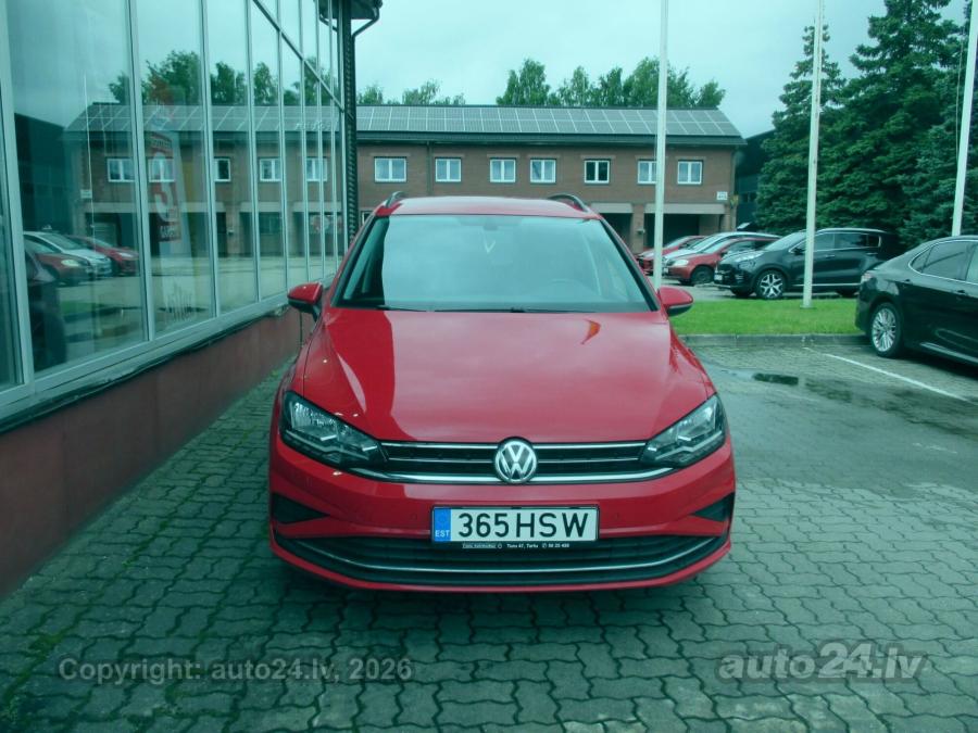 Красный Фольксваген Гольф Спортсван 2019 в Тарту, объемом двигателя 1.60 л и пробегом 143 тыс. км за 12990 €, фото 3 на AUTOMOTO.COM.LV