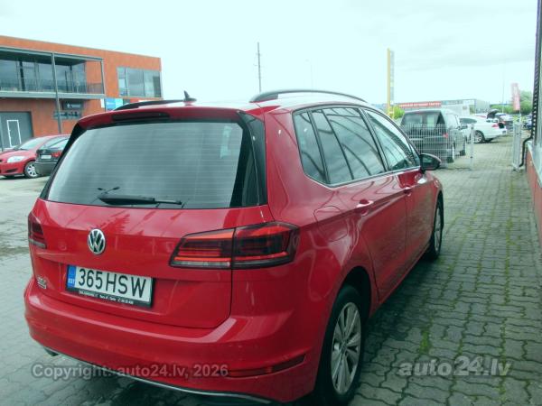 Красный Фольксваген Гольф Спортсван 2019 в Тарту, объемом двигателя 1.60 л и пробегом 143 тыс. км за 12990 €, фото 6 на AUTOMOTO.COM.LV